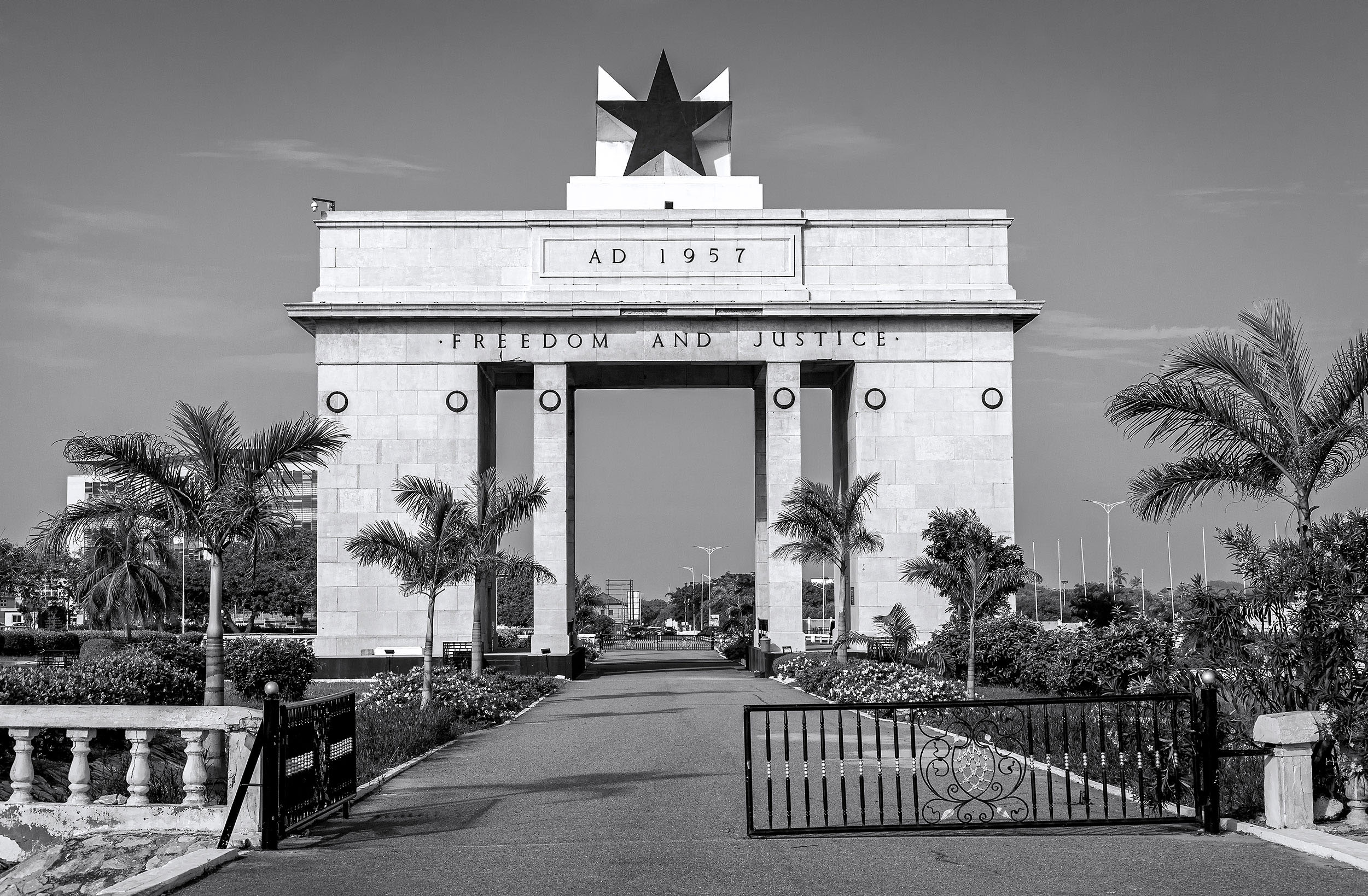 Landscape Gallery – Paul Addo